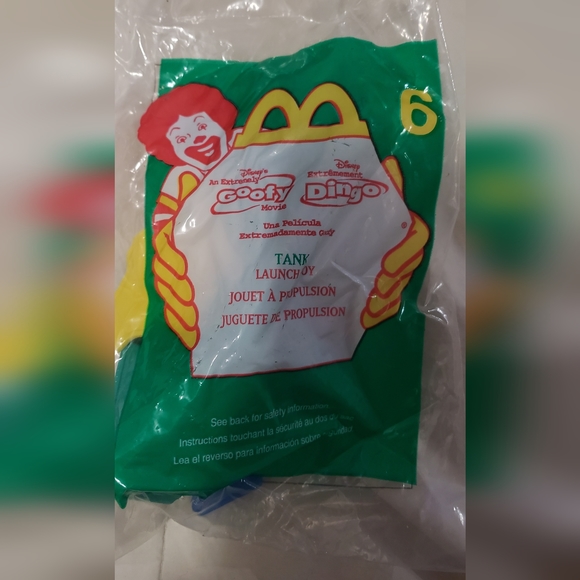 Disney | Toys | 22 Disneys An Extremely Goofy Movie Tank Launch Toy ...